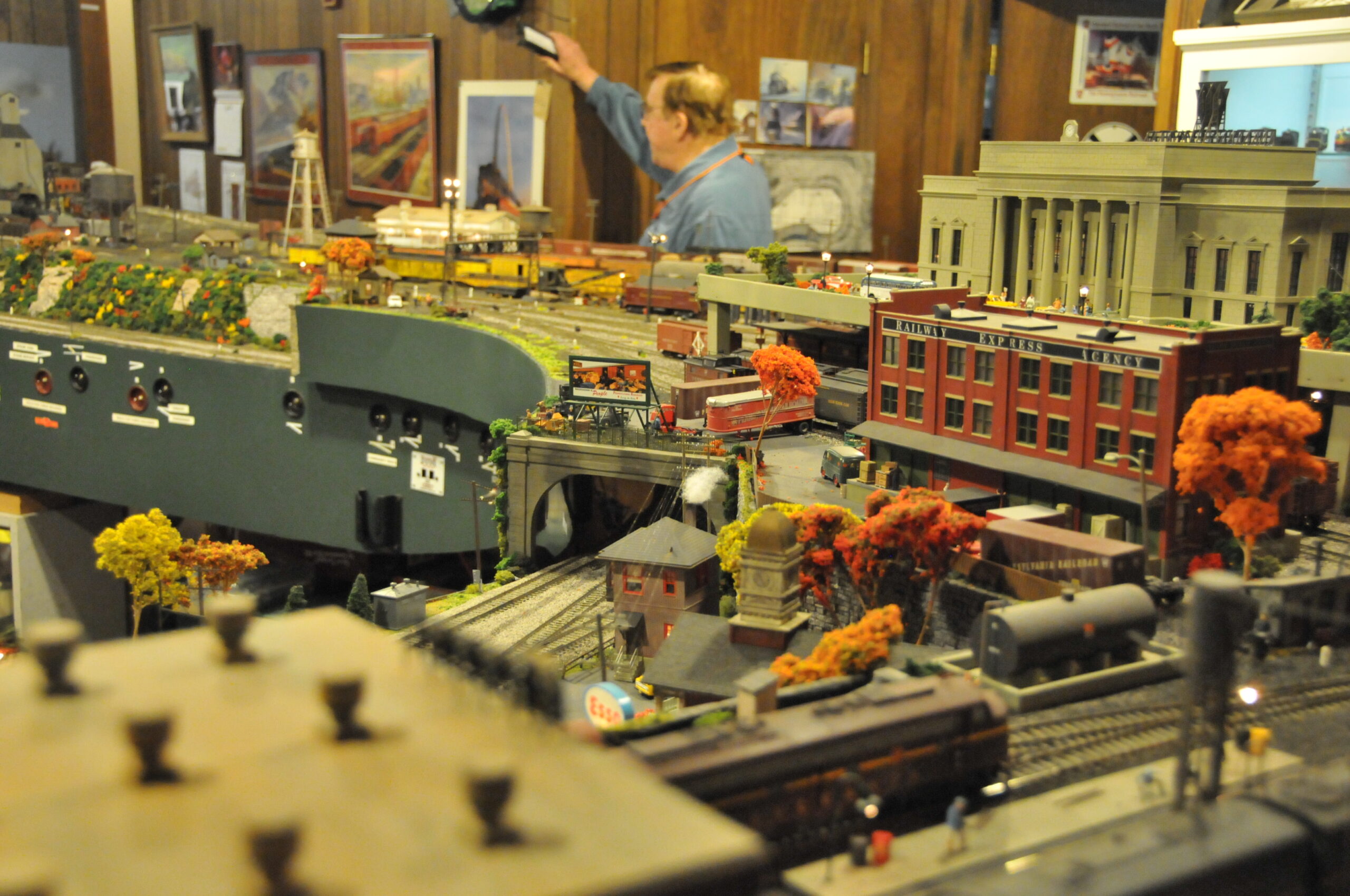 Robert Young's Pennsylvania Railroad - Piedmont Pilgrimage