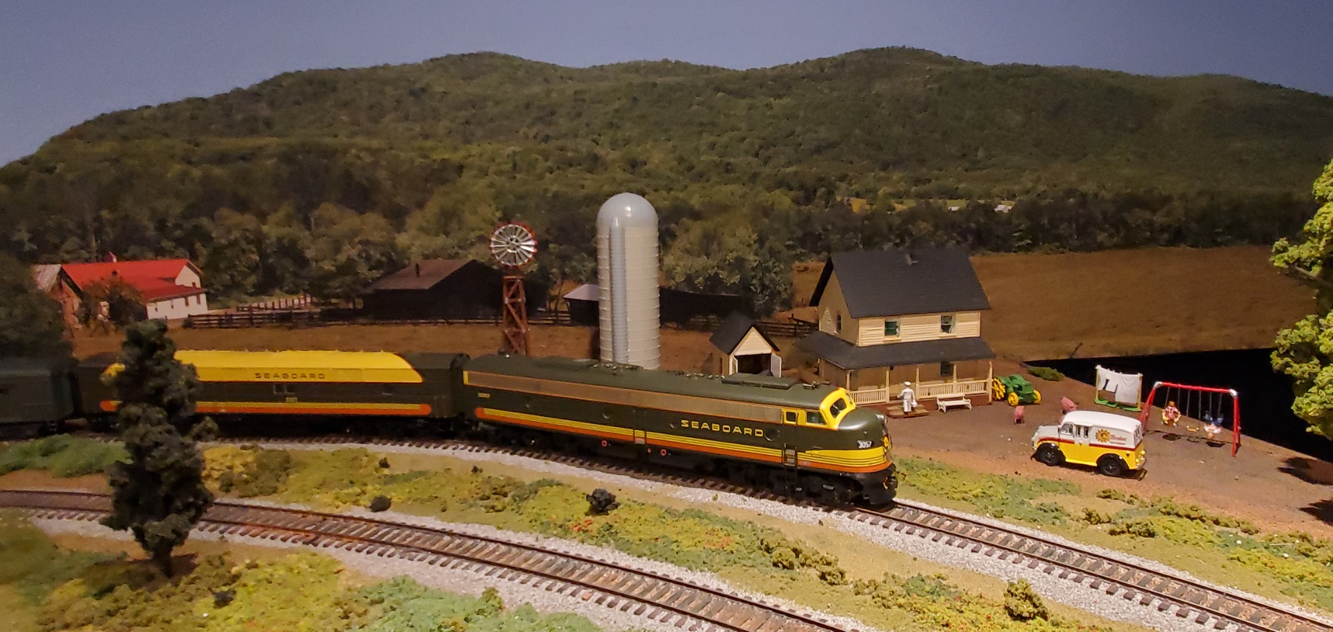 Mike Tarrant's Marietta Southern - Piedmont Pilgrimage